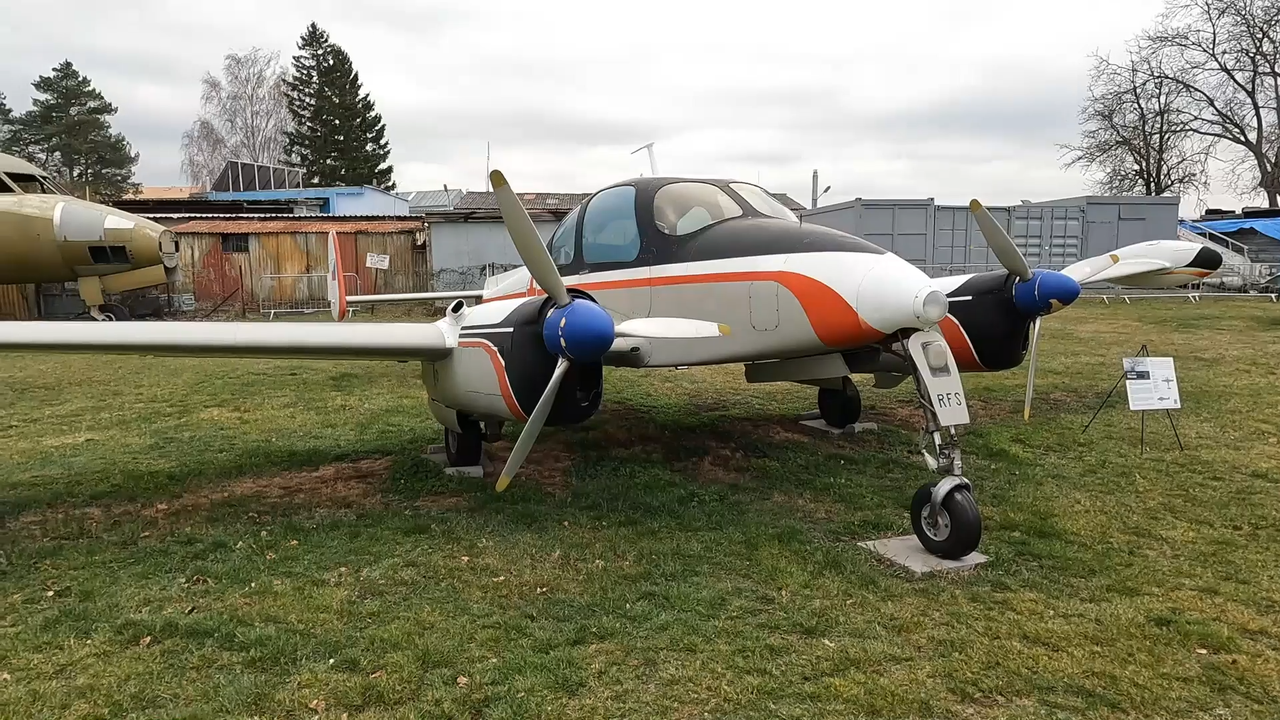 Aerotaxi L 200 Morava z Kunovic | Michal Orlita | Stream